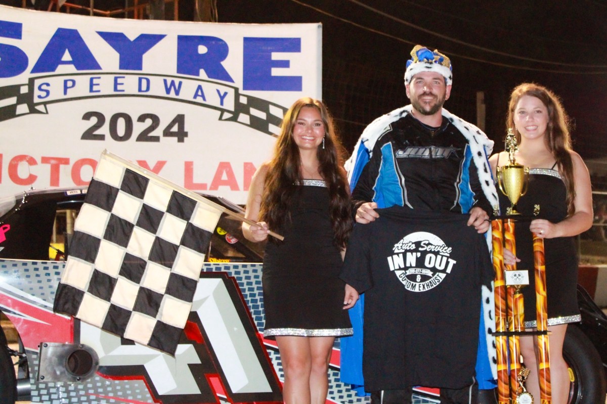 Jeremy Williams Becomes the Newest King of Dixie with Sayre Late Model ...