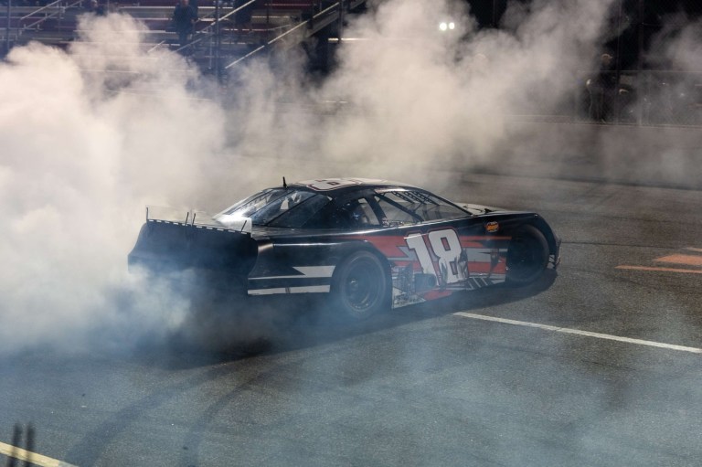 Max Reaves Scores Impressive Pro Late Model Win on Night 4 of World ...